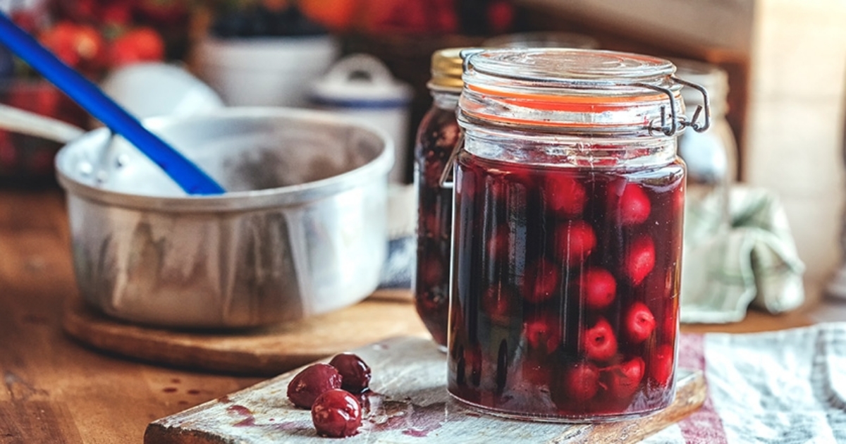 Türk Mutfağının Demirbaşı Komposto Nasıl Yapılır?